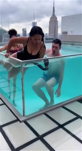 Unbelievable Rooftop Pool Moment Caught on Camera