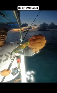 kali ini pas bulan terang saya pakai metal jig warna ijo. tackle set by. DAIWA Indonesia ROD DAIWA SPECKTER (spining) J61S-5 PE 5 MAX JIG 260 G Reel daiwa certate SW 6000 XH Pe 3 tridentech limitless Leader tridentech acullon 59lb Metal jig 80 gr HL JIg ijo #feelalive #speckterspining #jigging #mancing #hljig #fyp #hantulautfishingmanado | Anto Hantu Laut