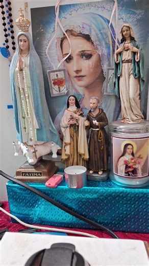 Christine prays for you...... Join me for a Rosary in Reparation to the Immaculate Heart of Mary led by Christine on My Mother Mary platform December 11, '25 - 8:30am IST Disclaimer-- I don't own the copyrights to these hymns/videos. They are covers only for prayer purposes. No infringement intended. Led by Christine Hutt For prayer requests only: Link to my facebook profile: https://www.facebook.com/twi.light.7524879 Email: chrisy1412@gmail.com Please subscribe to my YouTube channel... https://