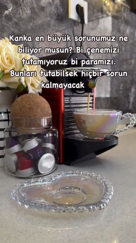 Zehranin_bblogu on Instagram: "Kankana gönder  #kanka #arkadaş #kahvesunumu #sunumsayfasi #sunumtepsisi #kahvekosesi #nespresso #espresso #trendses #akım #sunum #türkkahvesi #kahveköşesi #aksesuar #home #arçeliktkm #arçeliktkm9961s #reklam"