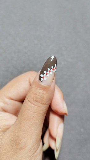 369K views · 1.3K reactions | No tool using nailart for beginners ❤️ #reelsviralシ #viralreelsシ #reelsfbシ #nailart #easynailart #naildesign | Thenail Vibes | Facebook