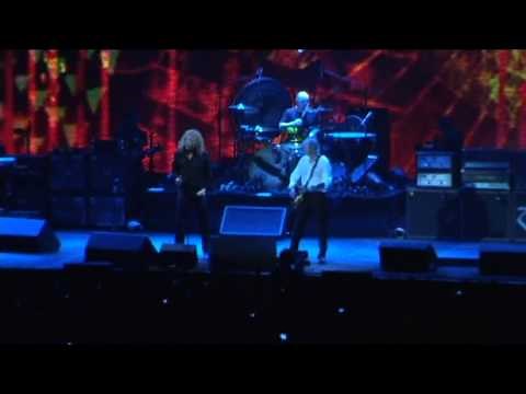 Led Zeppelin - Kashmir Live at the O2 Arena Reunion Concert