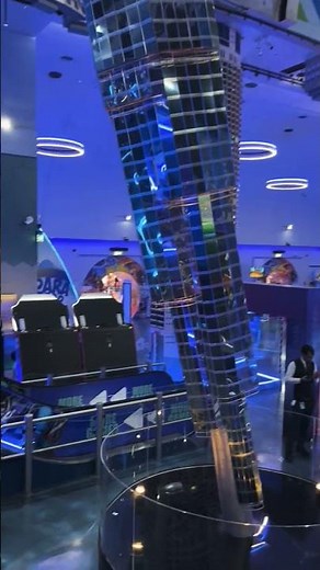 Play DXB – Dubai Mall’s Ultimate VR & Gaming World 🎮✨