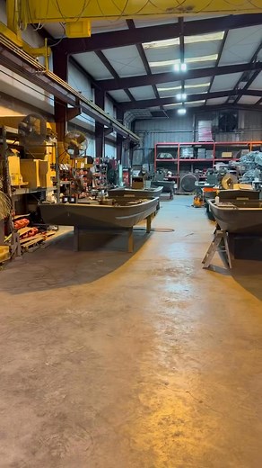 5.7K views · 85 reactions | Finishing up customer boats in our rigging shop! #GoDevils #duckblind #hunting #hunters #duck #duckhunting #outdoors #waterfowl #warrencoco #boating #explore #mudboat #blinds #camo #duckboat #huntingseason #swamp #manufacturing #shallowwater | Go-Devil Manufacturing | Facebook