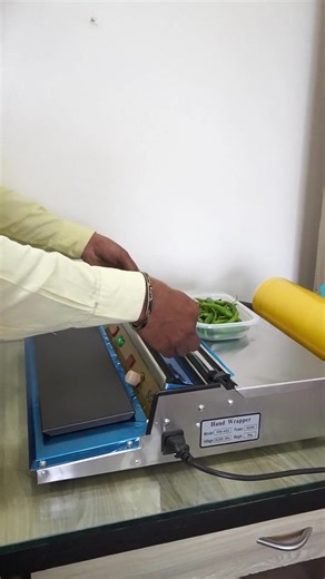 Vegetable wrapping machine So why should we purchase this machine 🤔 After using vegetables, we leave the remaining vegetables open, in which dust and small germs sit on it, which are not even visible to us, which is harmful to our health, that's why we have brought Smart Packaging Vegetable Wrapping Machine in which You can easily keep it by wrapping your vegetables. 9827035264 / 07314076606 Whatsapp- 9827035264 All of our products can be customized according to your needs. #smartpack #Vegitabl