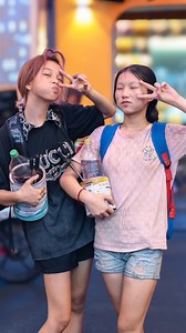 1M views · 10K reactions | Fire-breathing Girls #streetphotography #streetphotographyer #streetportrait #Street performance | Mig Shot | Facebook