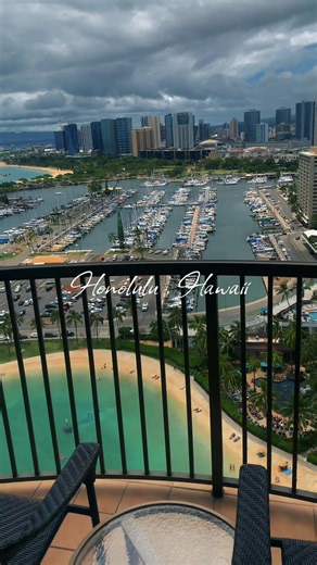 Honolulu,HI I appreciate the cloudy days as much as the sunny ones here #hawaii#honolulu#beachfront#waikiki#traveltips