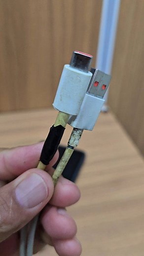 217K views · 1K reactions | Ninguém te conta isso! Mais existe um segredo por trás do cabo USB | Dicas úteis | Facebook