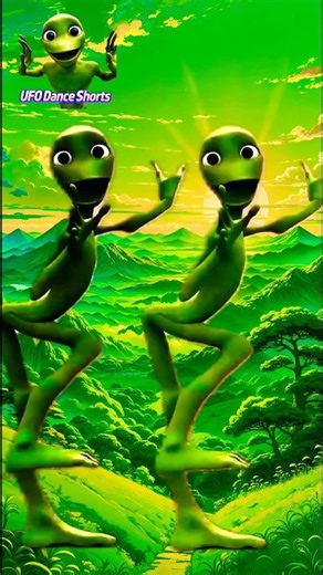 Funny alien dance 😂👽Watch till the end!#shorts #alien #funny #dance #viral #ufodance #funny #dance