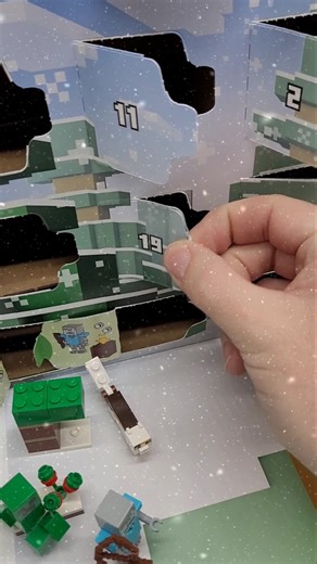 Door 19 • Daily Advent Calendar opening #christmas #lego #minecraft