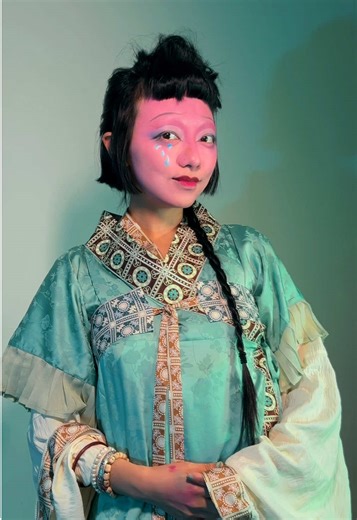 Exploring Vibrant Random Color Wheel Makeup Techniques