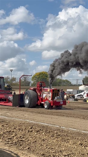 Red line fever DSS #outlawpulling | Outlaw Truck & Tractor Pulling Association
