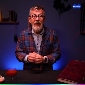 Êtes-vous prêt à vous plonger dans le mythe des vampires, en découvrant l’homme à l’origine de Dracula ? 🧛‍♂️🩸 | Epicurieux