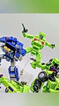 TRANSFORMERS Studio Series 86 Soundwave