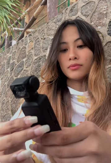 Exploring the Pocket Camera: Testing and Review