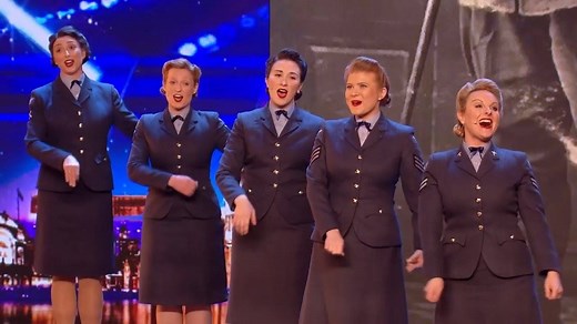 😢 EMOTIONAL wartime choir audition on Britain's Got Talent 😢 | Singers Got Talent