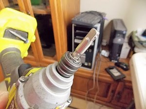 Remove Ryobi stuck bit 2 More detailed