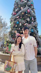 👑🎀💜🍳🦎☀ เสื้อผ้าลายเส้นจากศิลปินไทยคนแรกที่ได้วาด style guide เจ้าหญิงดิสนีย์ 😭 Prince's Collection Kloset and Etcetera #rapunzel #disney #tangled #klosetetcetera | แม่ไล่ให้ไปอยู่ดิสนีย์