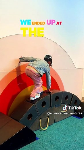 The Wonderlab at the Science Museum is a must-visit. 🔬✨ • This interactive gallery is perfect for both adults and children—think live science shows, hands-on experiments, and immersive exhibits that actually make you excited about physics and chemistry. • 🎟️ Tickets are required for Wonderlab (book in advance) 📍Science Museum, South Kensington 🧠 Ideal for curious minds, families, or a unique date/day out