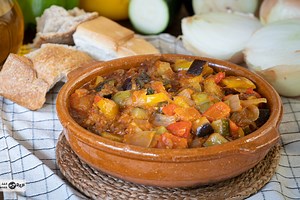 Samfaina catalana, la versión más clásica de esta receta de verduras de acompañamiento