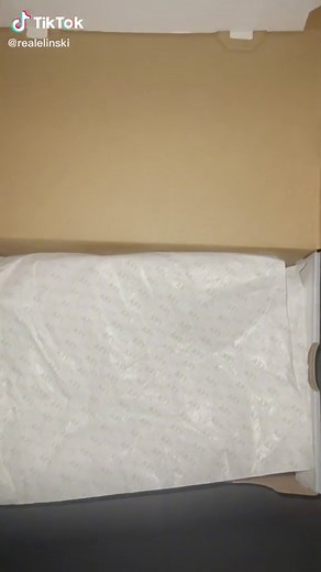 How to Make Nike Shoes in Minecraft