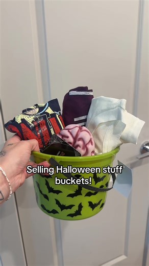 Dumpster finds turn into profits everytime just need to be creative! #dumpsterfinds #dumpsterdiving #dumpster #trashtocash