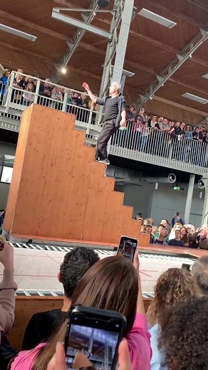 Yoann Bourgeois: Performance Art Mastery