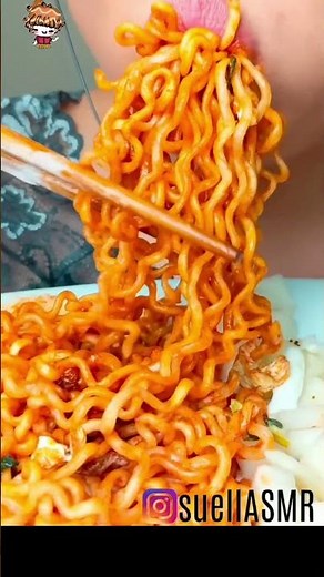 Asmr 4X Mala Fire Noodles #Chicken #eating #shorts #food @suellasmr