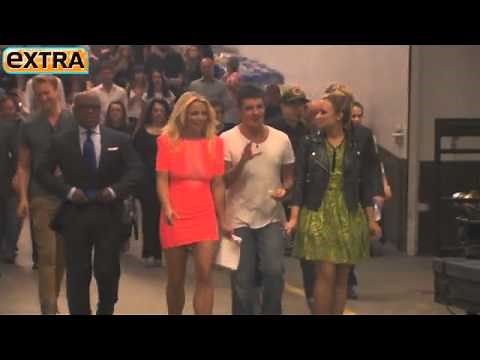 The X Factor 2012 - Backstage - Britney Spears, Demi Lovato, Simon Cowell, LA Reid