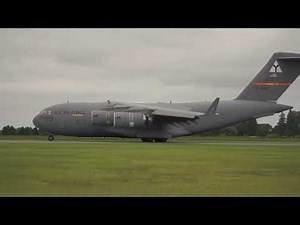 C-17 Globemaster III Demo short landing