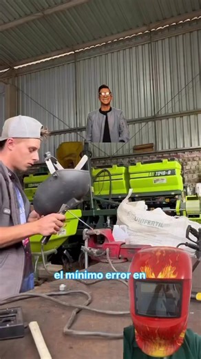 😂El mínimo error y puedes ver luces todo el día 💥 #soldadura #welding #smaw #soldador #soldaduraindustrial | Soldadura y Tecnología