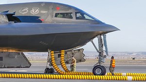 The insane startup operations of the most advanced US stealth plane ever made