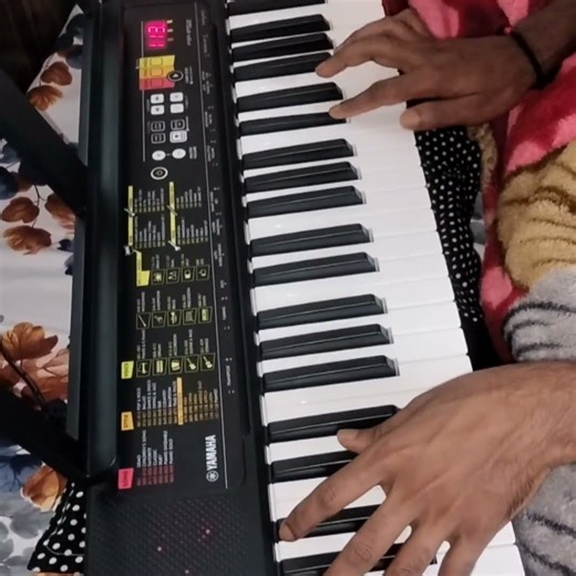 Dil Ko Chhoo Jane Wali Romantic Piano Tune ❤️ | Love Piano Keyboard Song | Viral Music”