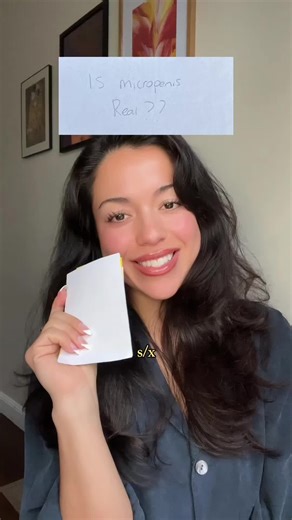 Health class is in session 👩🏻‍🏫 let’s do some Q&A. These are some of my favorite questions from students in high school 💌✏️🌷🤎📝🗳️ 👉🏽 FYI: While the questions were asked by students, the answers I share online are for my adult audience and may differ from the answers I give in class. Regarding their handwriting being displayed- questions typically don’t come from the same class or school. I also give participants the option to write “no” on their card if they don’t want it shared. #answe