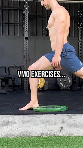 As the name suggests, the quadriceps are made up of four muscles. The VMO, or vastus medialis obliquus, is the part of the quads that looks like a teardrop. It sits on the inside of the knee and is not a separate muscle. It is simply the distal portion of the vastus medialis. Many people blame knee pain on muscular imbalances or a weak VMO. However, this idea relies on assumptions that are not supported by evidence. • There is no isolated atrophy of the VMO in people with knee pain • There are n