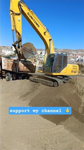 Excavator se Dump Truck Loading | Heavy Masin Power 💪🚜 #shorts