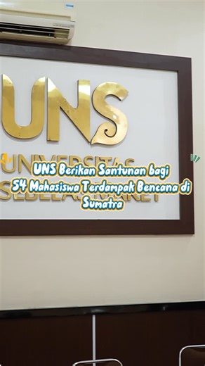 Universitas Sebelas Maret on Instagram: "Universitas Sebelas Maret (UNS) Surakarta memberikan bantuan pada mahasiswa terdampak bencana di Sumatra Utara, Sumatra Barat, dan Aceh 🍂🍂🍂 Sebanyak 54 mahasiswa berhak memperoleh bantuan tersebut sebab kondisi di kampung halaman masih memerlukan pemulihan pascabencana ☀️☀️☀️ Bantuan dari kampus, Memberikan semangat untuk melanjutkan hidup di perantauan ☘️💐 #UNS #UniversitasSebelasMaret #UNSBisa #UNSBerdampak ➖➖➖➖➖➖➖➖➖➖➖ ©️ Universitas Sebelas Maret 2