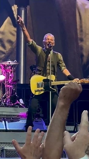 Bruce Springsteen & The E Street Band - Badlands - Frankfurt - June 18th, 2025