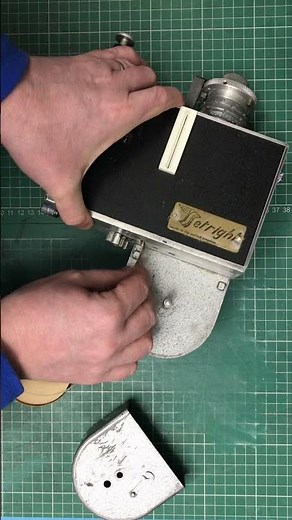 Setright Bus Ticket Machine - Installing tickets