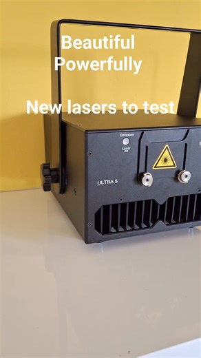 #lasershow #lasers #rgblaser #showlaser testing new models 6W laser power inside this beautiful housing. Love to test them out #laserist lasertester | Rgb Laser Verkoop Lasershow