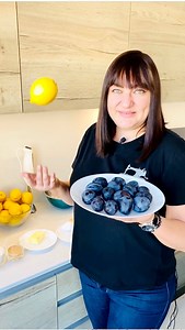 585K views · 8K reactions | 不РЕЦЕПТ - ЗНАМЕНИТЫЙ СЛИВОВЫЙ ПИРОГ ИЗ...