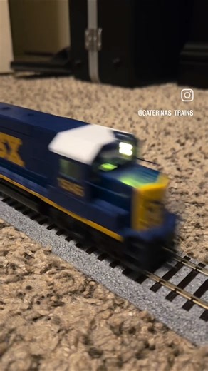 HO Scale CSX GP-38 Diesel Loco #hoscaletrains #train #dieselengine #modeltrains