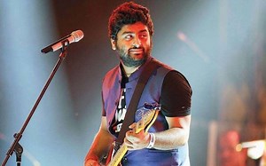 Arijit Singh Invests In 4 Flats Worth A Staggering Rs 9 CRORE; Shells Out Rs 54 Lakh In Stamp Duties Alone- Reports | SpotboyE