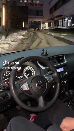 41K views · 210 reactions | Standard Driving Posture #1 #driverstoday #drivingposture #drivinglessons #road #driving #cars #drivinginstructor #drivingtips # | Drivers Today | Facebook