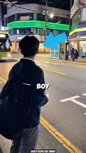 One Card, Two Friends: A Smart Bus Stop Hack 🚍