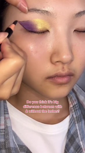 Faux mink lashes, fabulous look, 100% cruelty-free #lashes #eyelashextensions #veganminklashes #fauxminklashes #easyfanlashes #lashextensions #diylashextensions