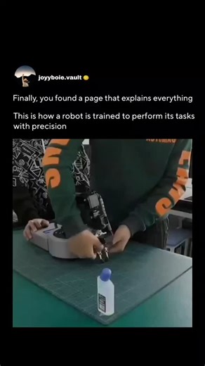 ExplainHub4U | Robot training process is fascinating! Step 1: Design robot hardware – arms, hands, sensors. Step 2: Program software – code movements,... | Instagram