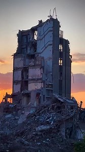 105K views · 807 reactions | Almost gone with the setting sun… the last remaining bit of the old Royal Liverpool Hospital   Brendan Lyons | ScouseScene | Facebook