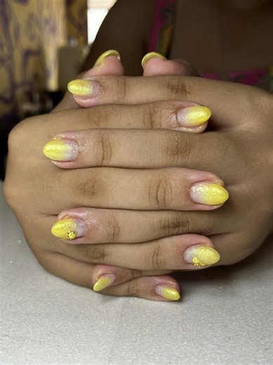 Bem clean girl #olindapernambuco #nailart #081 #banhoemgel