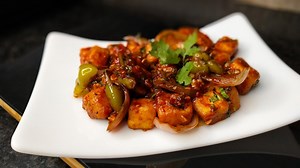 96K views · 420 reactions | How to make Chilli Paneer | चिल्ली पनीर | Easy Chilli Paneer recipe | Chef Ravi Mathur https://youtu.be/Hu9KZPO8ucg Thank You For Watching!!  And Dont Forget To Subscribe here  https://www.youtube.com/channel/UCoHGc4OhEWSdtbXy86925YA *******/**********/*********/*****/******** | Chef Ravi Mathur | Facebook